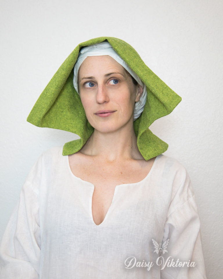 Medieval Open Hood PDF Pattern and Tutorial - Size XLARGE - Daisy Viktoria