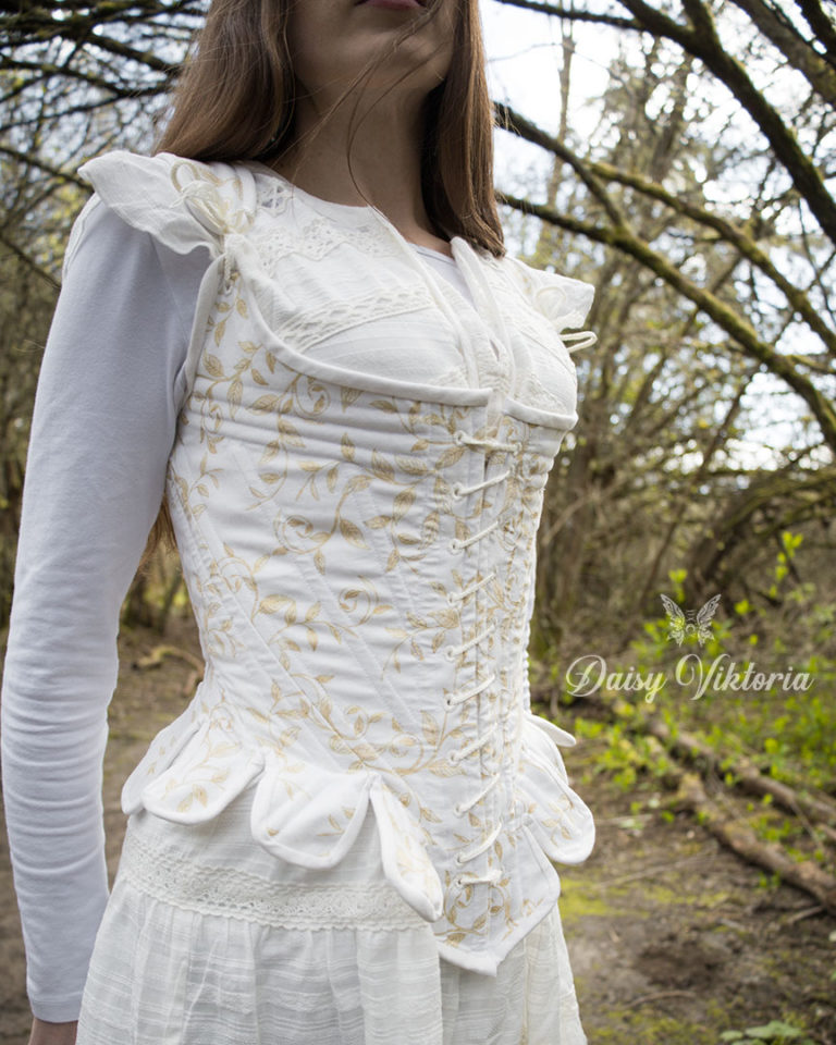 18th century Stays / Corset - PDF Pattern - Daisy Viktoria